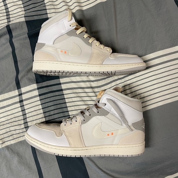 Jordan | Shoes | Jordan Mid Se Inside Out Size 11 Mens Extra Laces And ...